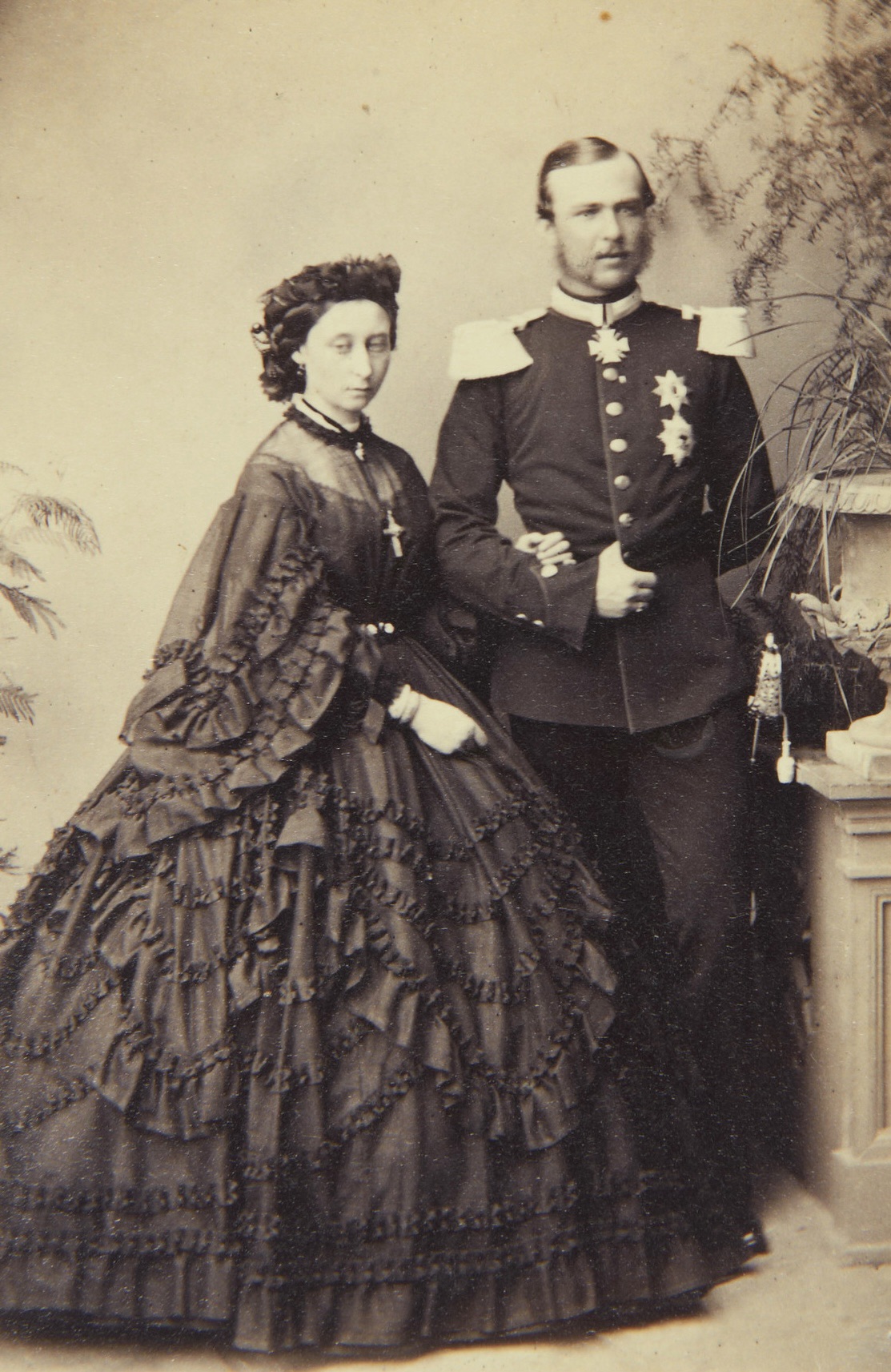 Queen Victorias Journal: The death of Louis, Grand Duke of Hesse and by ...